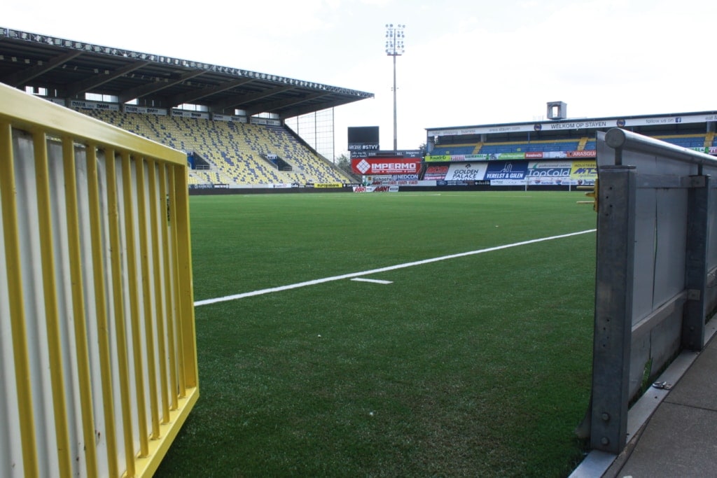 Nieuwe tribune stadion STVV geen groen licht - Voetbalbelgie.be