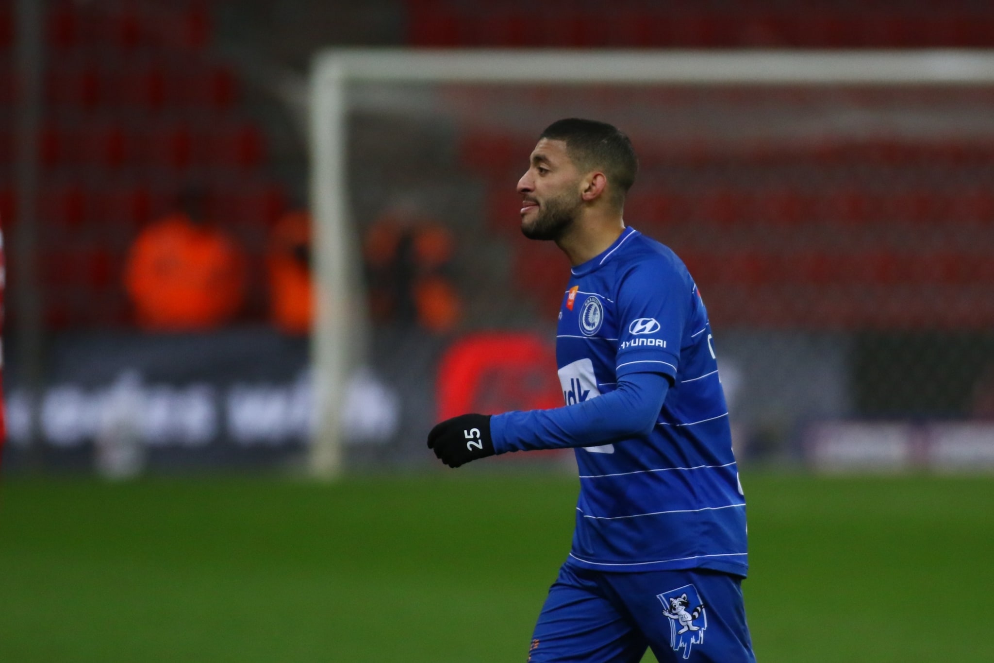 Tissoudali zat bijna niet bij AA Gent - Voetbalbelgie.be