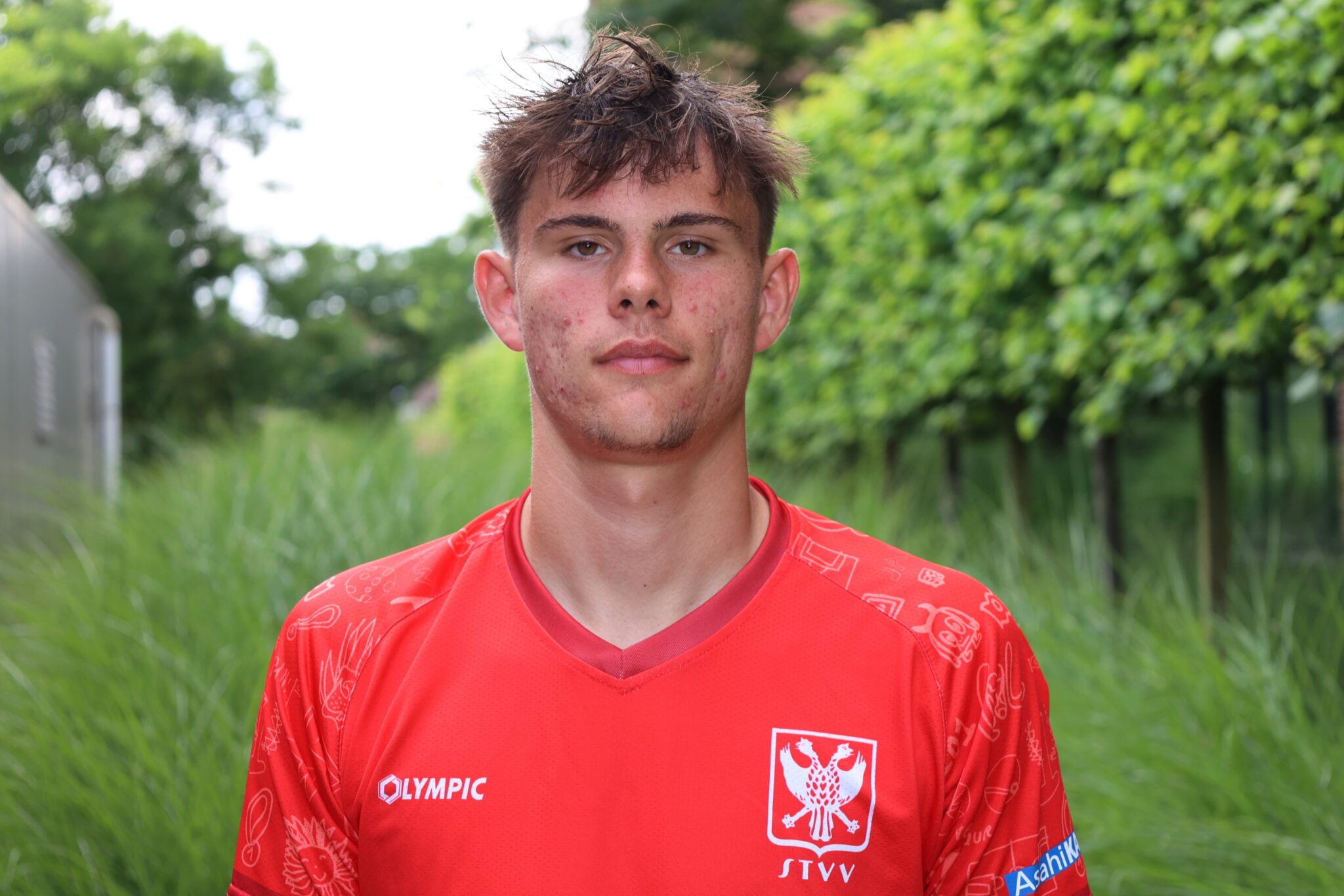 BEKIJK: Fotoshoot STVV 2024/2025 - Voetbalbelgie.be